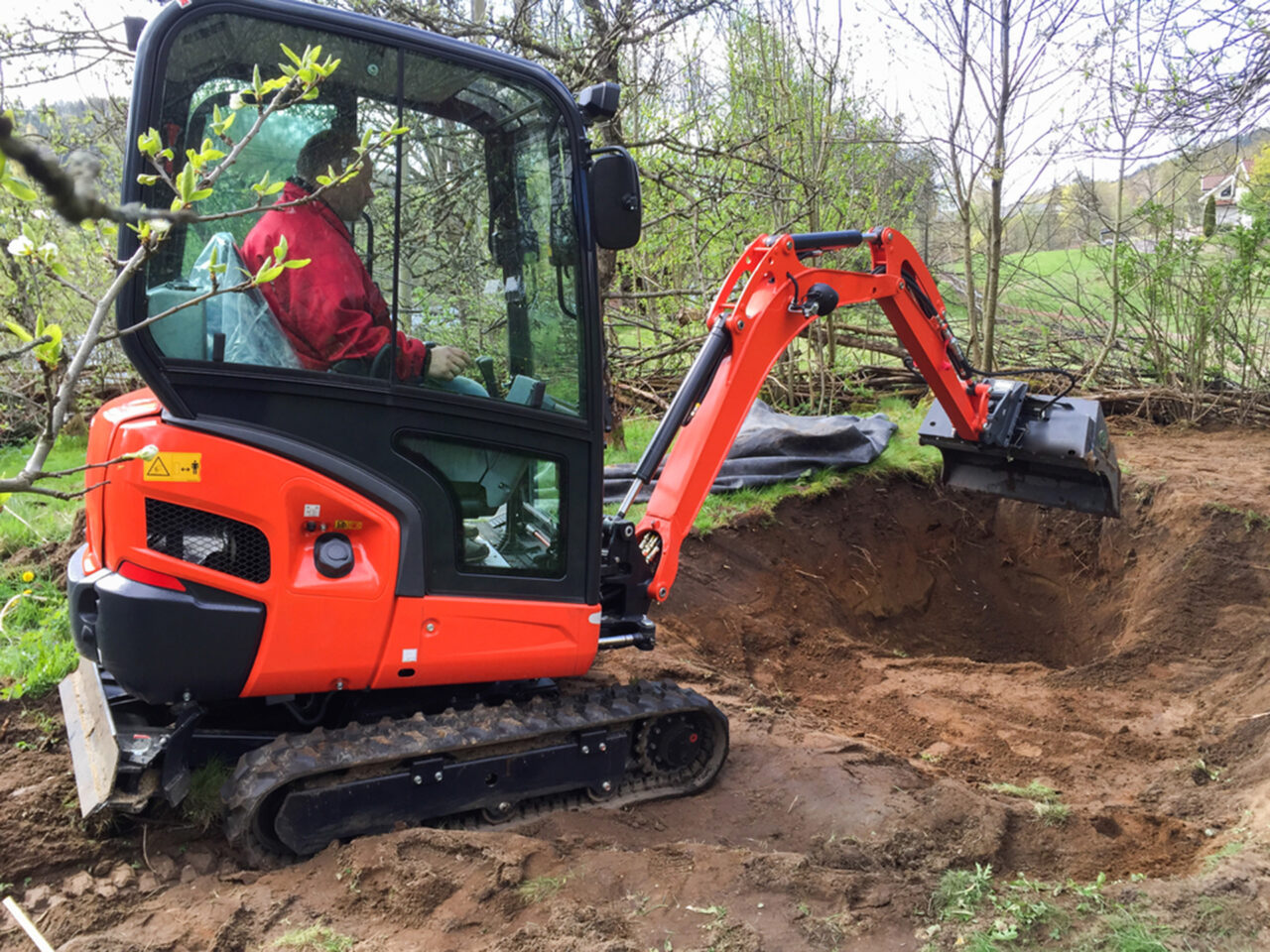 Landscaping & Construction Equipment Services | Smiths Falls